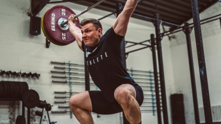 Perfection in technique training – The optimal barbell trajectory ...